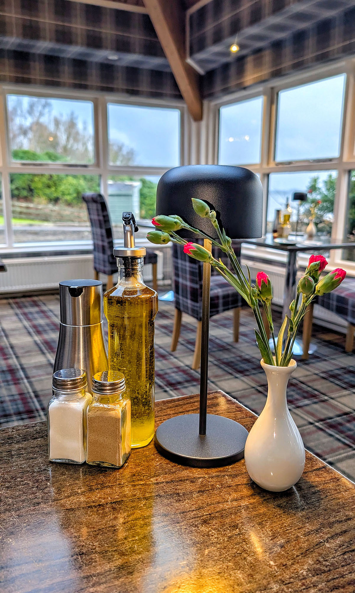 The Cruin – The Perfect Venue – On the Shores of Loch Lomond